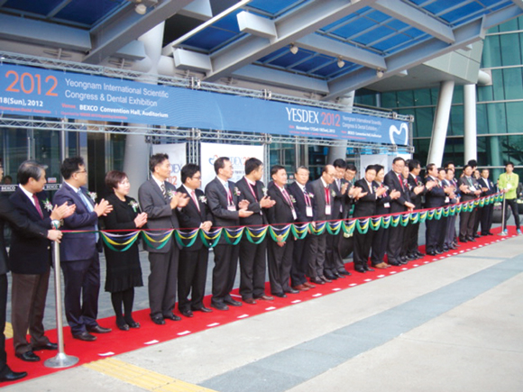 국제대회로 첫 발 내딛은 YESDEX 2012